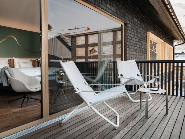 Deluxe Balcony Room Incl. Breakfast - Berghotel Biberkopf - Lech
