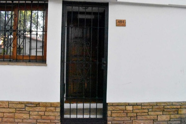 Spacious 5-bedroom House With Wifi, Ac In Phenomenal Mendoza - Mendoza