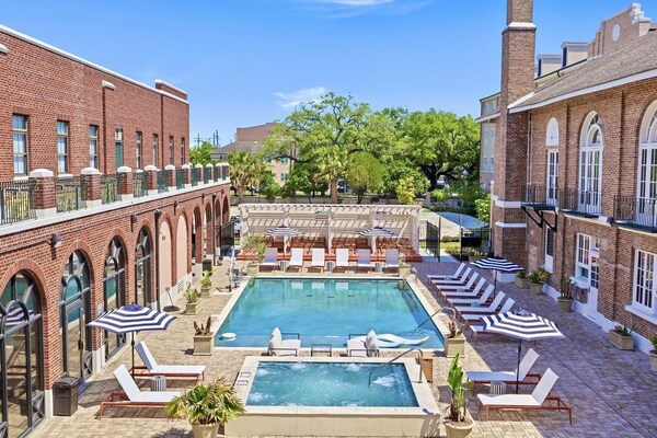 Cozy 2br Hideaway In New Orleans French Quarter - Gretna, LA