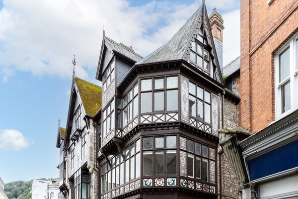St Saviours Reach - Sleeps 2 Guests  In 1 Bedroom - Dartmouth