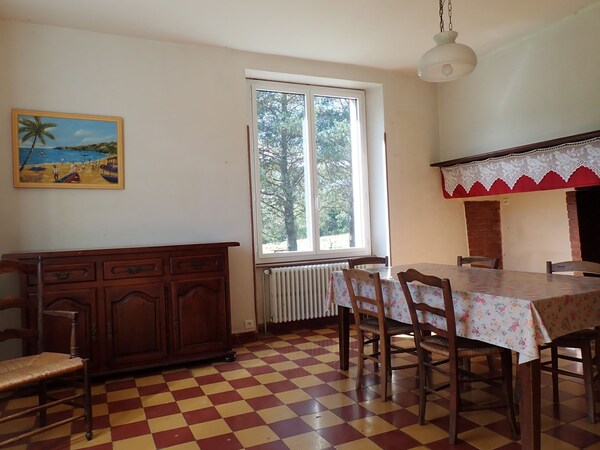 Belle Et Grande Maison De Famille - La Couvertoirade