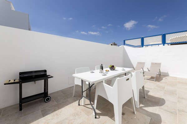"Balcón De Arrieta" Hausvermietung Auf Lanzarote - Spanien - La Graciosa