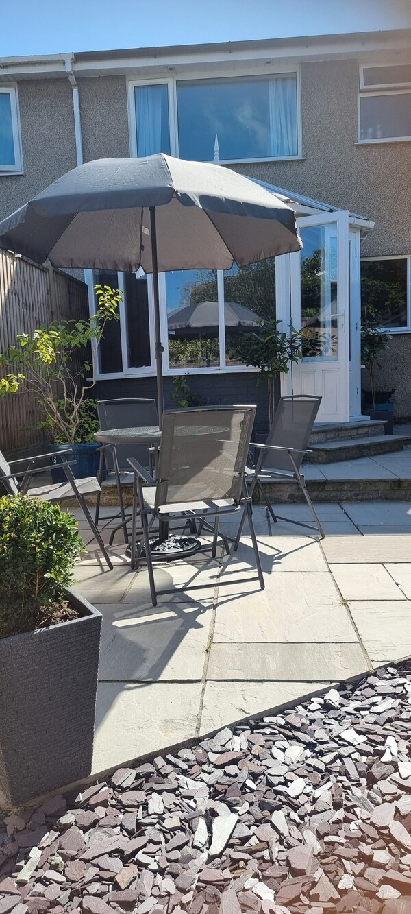 3 Bedroom Semi Detached House In The Beautiful Village Of Bolton Le Sands. - Carnforth