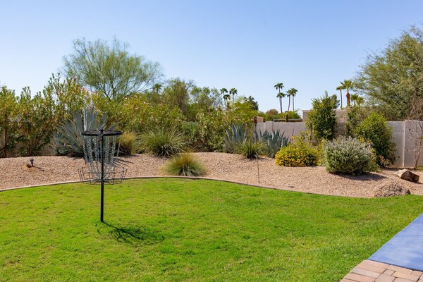 Spacious 6-bdrm Resort Home In Scottsdale , Sleeps 16+ Fitness Room, Pickleball - Phoenix, AZ