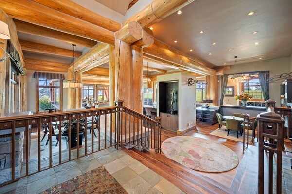 Luxurious Resort Lodge Home In Stunning Tamarack Resort - Idaho (State)