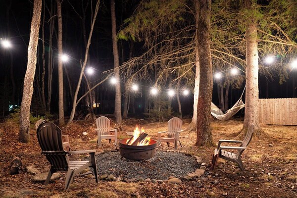 Lakeview Escape - Ski Nearby - Firepit & Game Room - Arrowhead Lake, PA