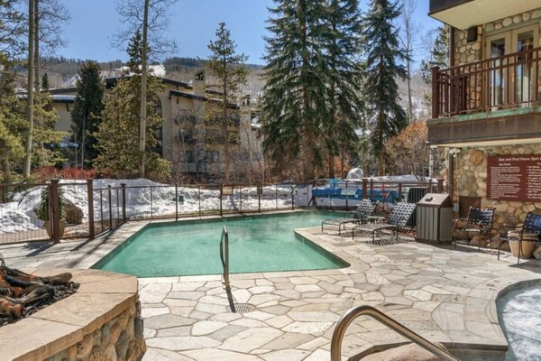 Plan Early & Save! 15% Off Aug-sept 3+ Night Stays - Vail, CO