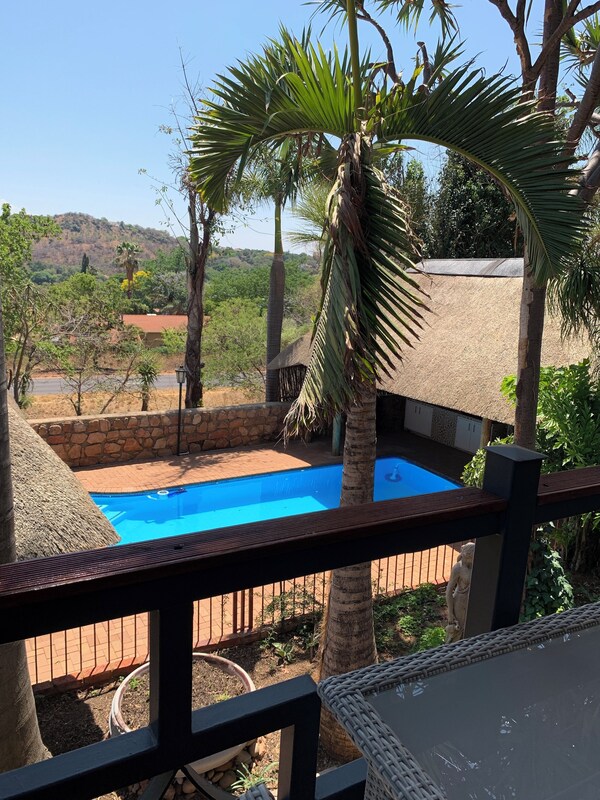 @ Rosies On Robin- Luxury,comfort, Rest,relax - Tlhabane