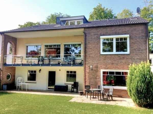 Kleines Zimmer Nr.  3, 1-raum, 11 M², Hanglage - Gästehaus Strandkonsulat - Scharbeutz