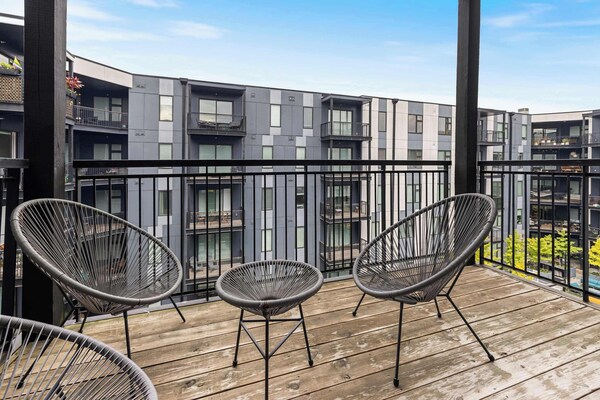 Modern Nulu 2br Cozysuites 09 - Louisville, KY