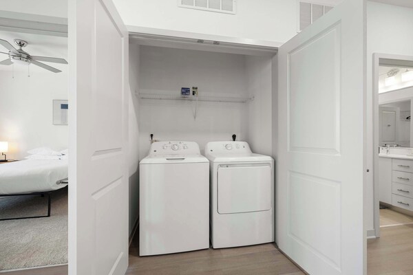 Two Stylish Nulu Cozysuites - Louisville, KY