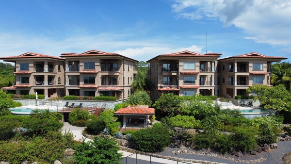 Panoramic Ocean View Luxury Condo - Jiménez