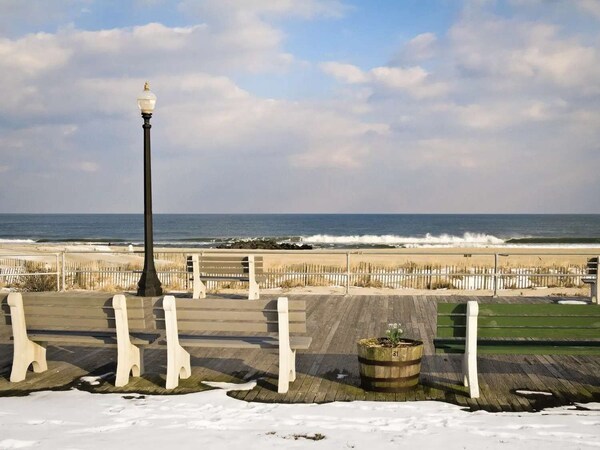 Luxury Beach Apartment Ocean Grove Near Asbury - Spring Lake, NJ