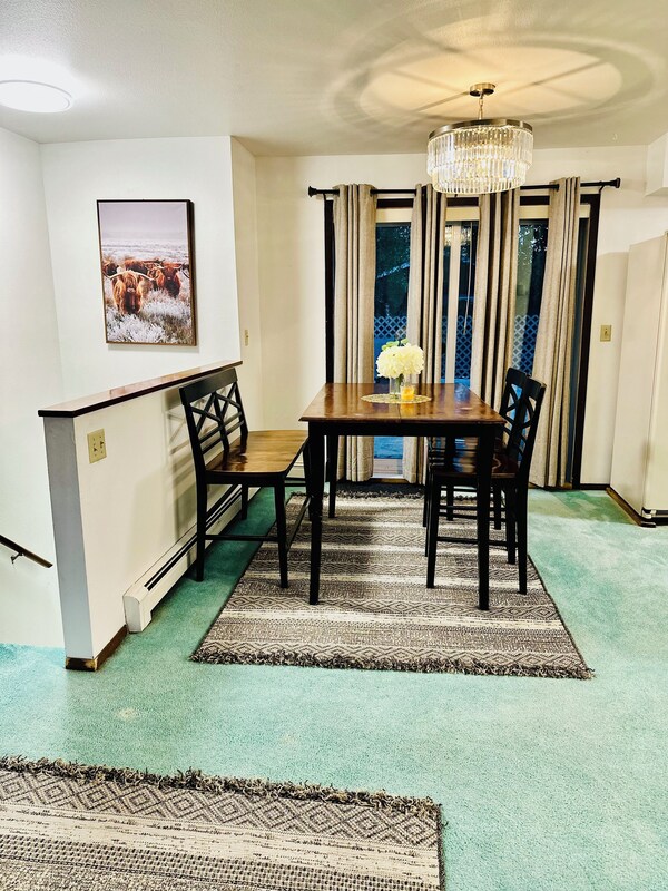 Elegant 3-bedroom Stay/where Comfort Meets Luxury/prime Location/family Friendly - Alaska