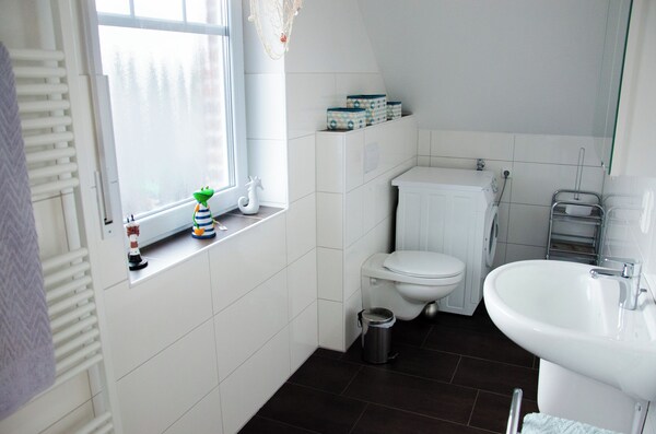 Frische Brise  Familienfreundliches Ferienhaus In Hooksiel - Wangerland
