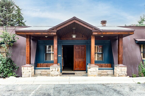 1 Minute Walk To Main St And Hop On Trolley For Ski Access And More! - Park City