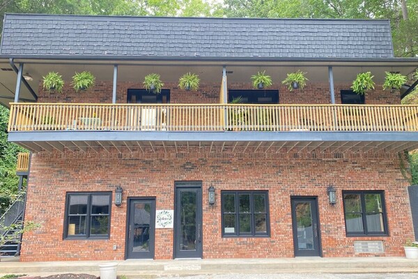 Downtown+freeparking+wifi Main St. Ste 102 - Eureka Springs, AR
