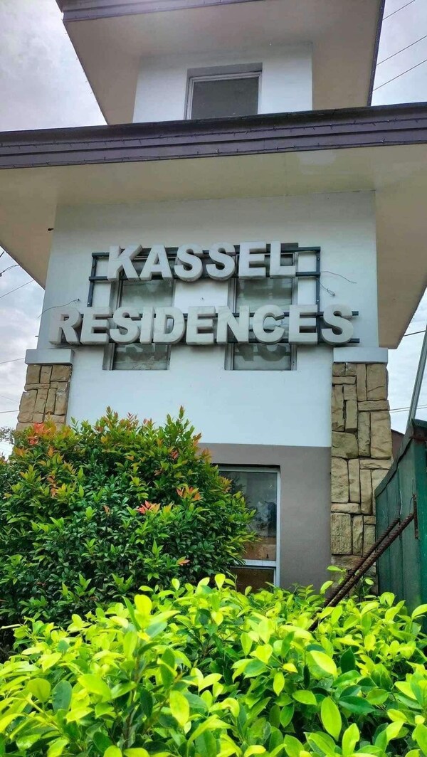 Chic 1-bedroom Apartment With Ac, Wifi In Kassel Residences Moonwalk Parañaque - Ninoy Aquino Airport (MNL)