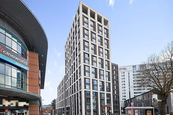 Stylish 2 Bed 2 Bath Apt In Bmh City Centre - Perry Barr - Birmingham
