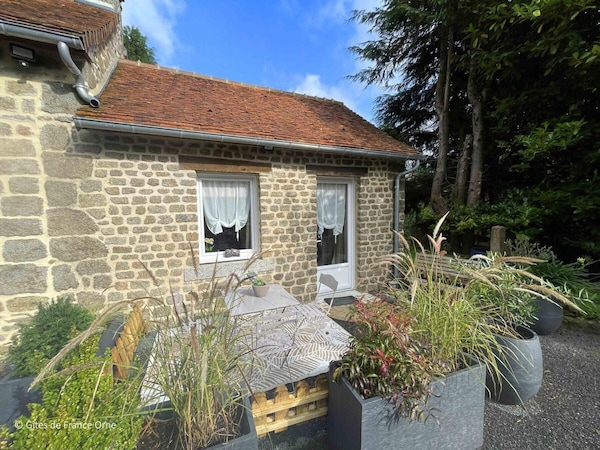 Stone House, Peaceful, Near Bagnoles, Pets Allowed, Garden - Normandy