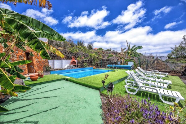 Sombrero De Pico C, With Shared Swimming Pool In El Paso, Island Of La Palma - El Paso