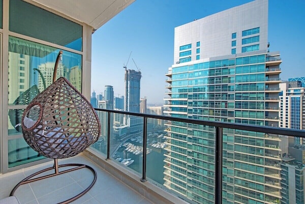 Amazing Cozy  1-bedroom  Apartment Perfect For 4 In Dubai Marina - Dubaj