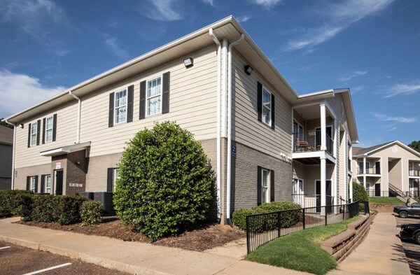 Newly Remodeled 2-bedroom Condo In Oxford! - Oxford, MS