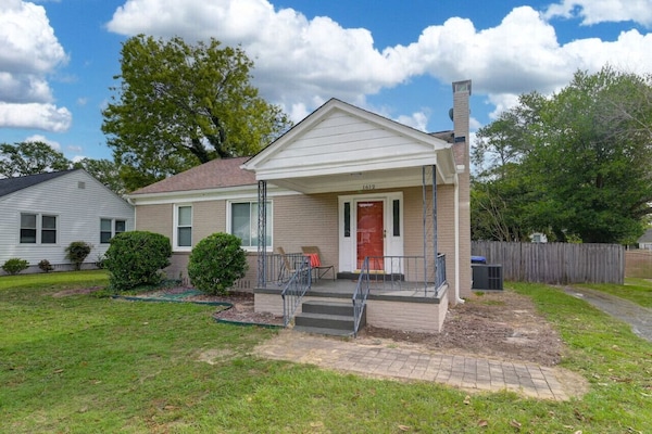 The Woodland Cottage | 3br 1ba - Columbia, SC