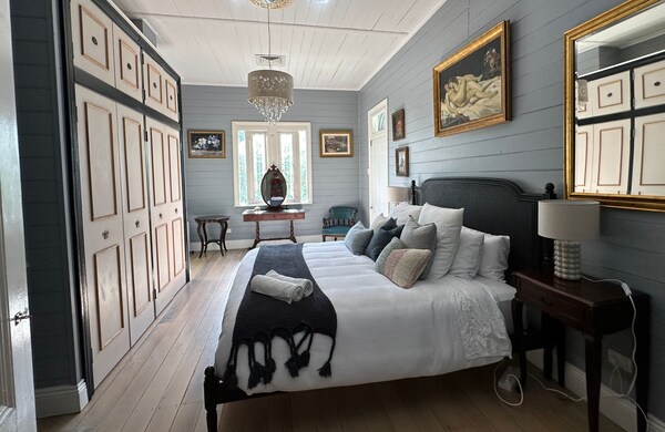 Country Charm, Exclusive Farm Retreat - 3 Houses (21 Pax) 7 Minutes To Byron Bay - Byron Bay