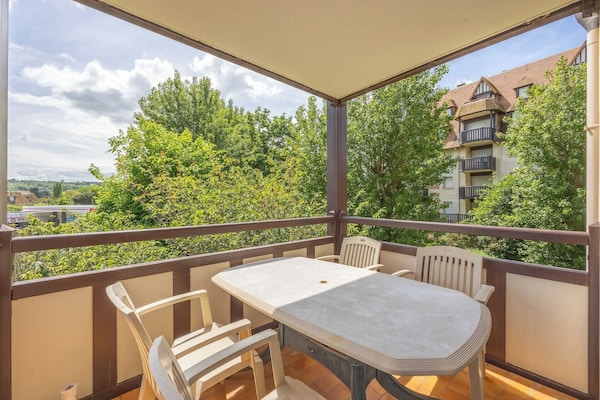 Appartement Avec Parking Et Balcon Proche Plage - Deauville