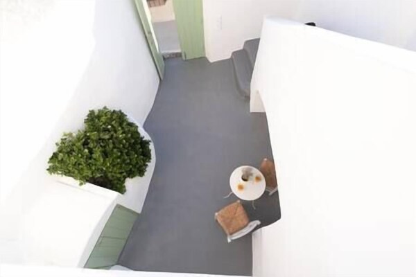White Orchid Cave House - Greece