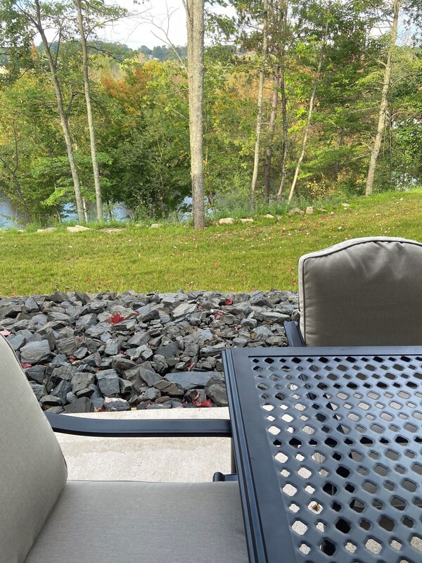 Stay In One Of Our Beautiful Houses On Crystal View Golf Course In Crystal Falls - Bewabic State Park, Crystal Falls