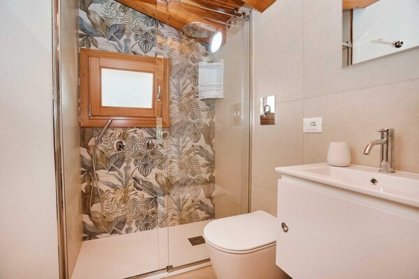 Villa Ninfa Con 4 Camere E 4 Bagni - Scopello