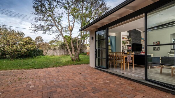 Lovely 3 Bedroom Home In Ainslie Act - Canberra