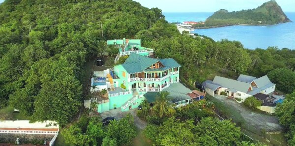 Luxury Beachfront Villa Fr 7 To 10 Rms, 1 Min Walk To Beach, Royalton Resort, \N\n - Saint Lucia