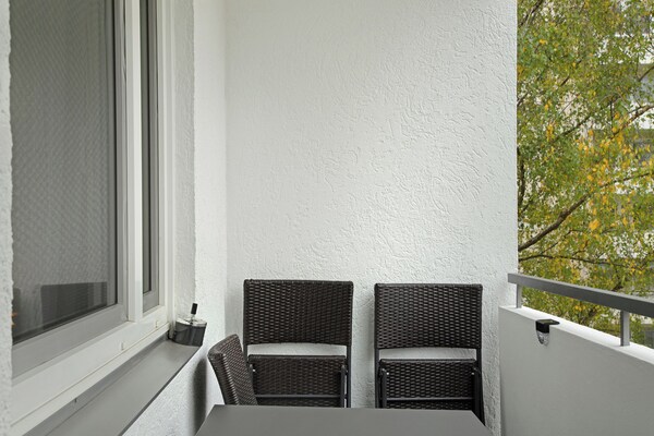 Ferienwohnung 'Modern Apartments Neuburg 7' Mit Parkplatz, Balkon Und Wi-fi - Neuburg an der Donau
