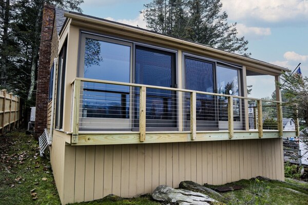 Cozy Waterfront Cottage With Dock - Boothbay Harbor, ME