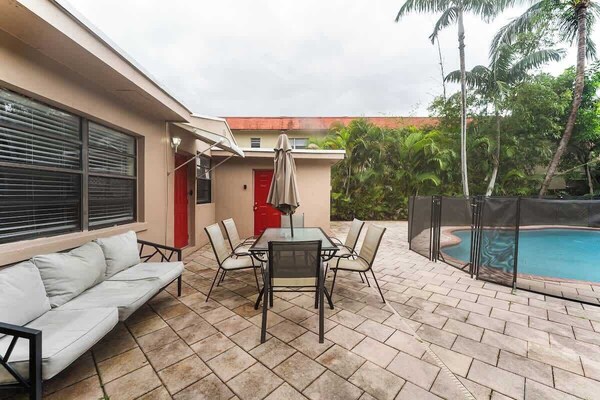 5br Family Oasis W/ Pool, Near Beach & Downtown - Miramar, FL