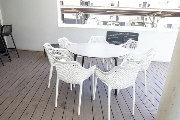 Chic 2-bedroom Apartment With Wifi, Fitness Room In Vibrant Pretoria - Pretoria