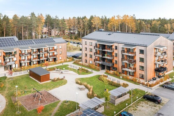 Stylish Flat Just 35 Min From Stockholm Central\n - Bro