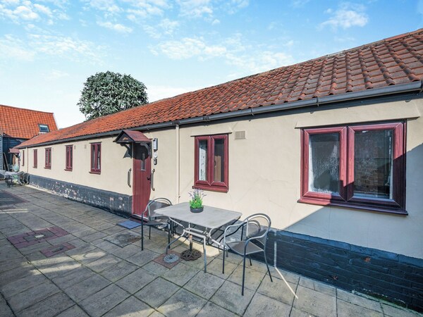 Lovely Barn In A Beautiful Setting With Swimming Pool. - Essex