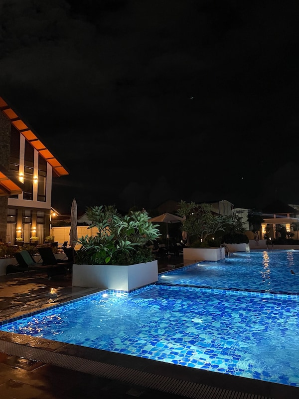 Cozy 1-bedroom Condo In Lapu-lapu City With Wifi,and Mobilehot Wifi Fitness Room - Lapu-Lapu City