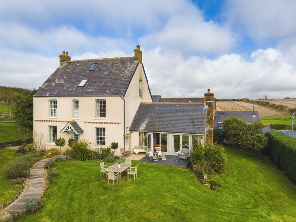 The Farmhouse At Broad Downs, Pet Friendly In Malborough - Thurlestone