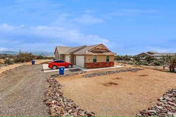 Modern Marble Beauty With Easy Access To Hiking, Utv, And Mountain Bike Trails - Rio Verde
