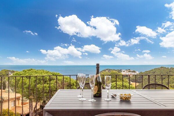 Ferienhaus 'Villa La Veleta An Der Costa Brava' Mit Meerblick, Privatem Pool Und Wi-fi - Tamariu