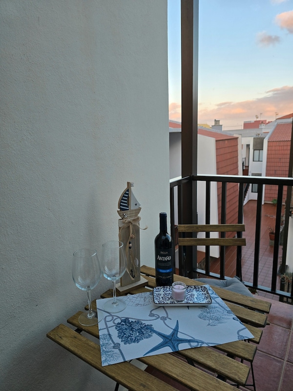 Apartamento 'Judith's Oasis' Con Vistas Al Mar, Piscina Compartida Y Wi-fi - San Sebastián de La Gomera