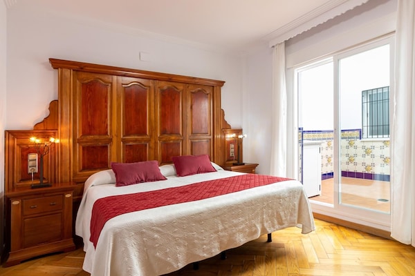 Apartamento 3 Dormitorios - Motril