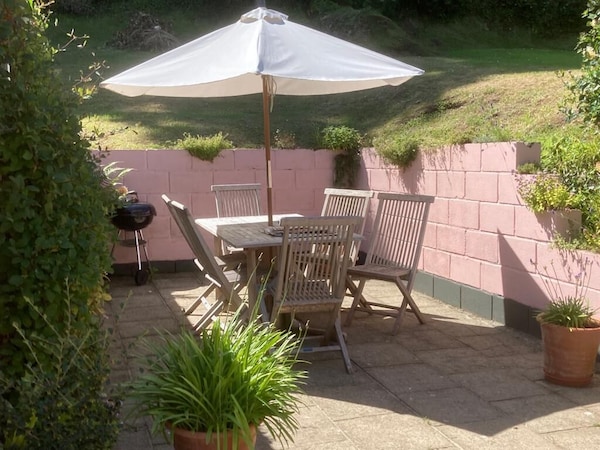 Comfortable Coastal Cottage 200m From The Sea, Pub And Cafe In Delightful Dale. - Little Haven