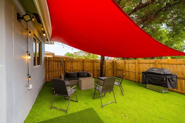 Explore South Florida From This Comfy Family-friendly Home! - Homestead, FL