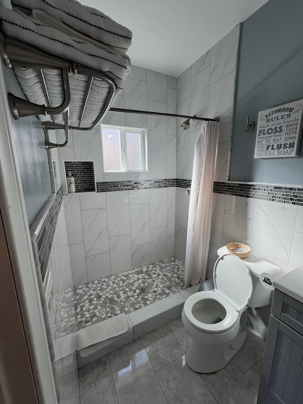 Cozy Studio In Fabulous Chula Vista With Ac, Wifi, Washer And Dryer. - Chula Vista, CA